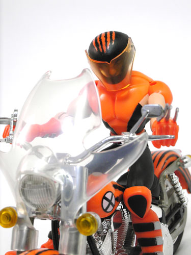 X-MEN:EVOLUTION:WOLVERINE MUTANT CYCLE: 米玩亭